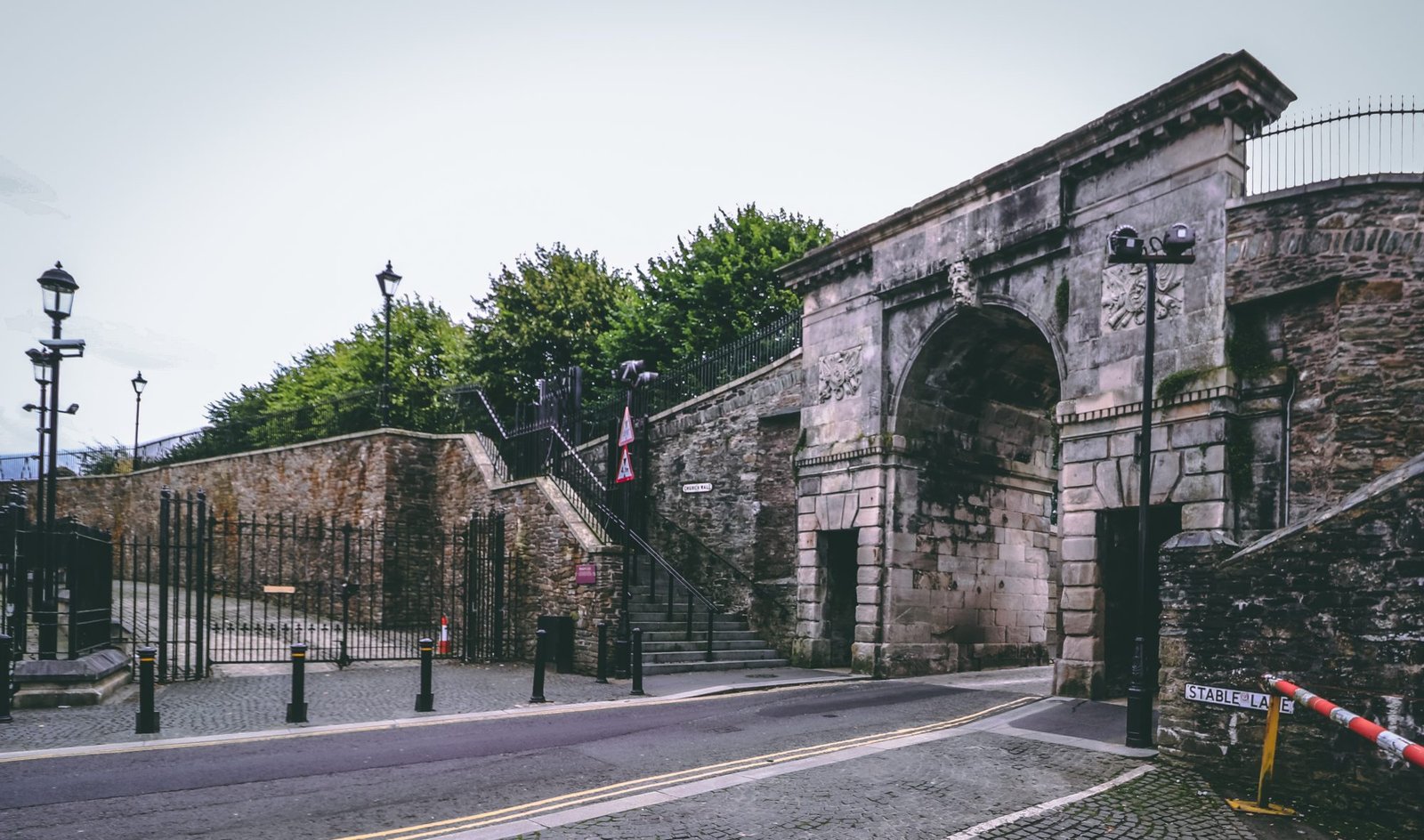Londonderry or Derry? - ATW Trip Day #57 - Happy Hoppe